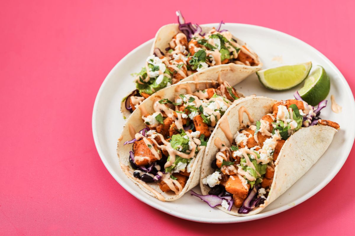 Sweet Potato & Black Bean Tacos | Gut-Friendly Recipe – PACK'D