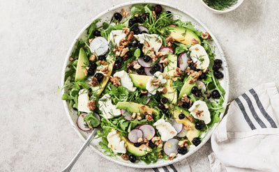 Easy Blueberry Goat's Cheese Salad with Walnuts – PACK'D